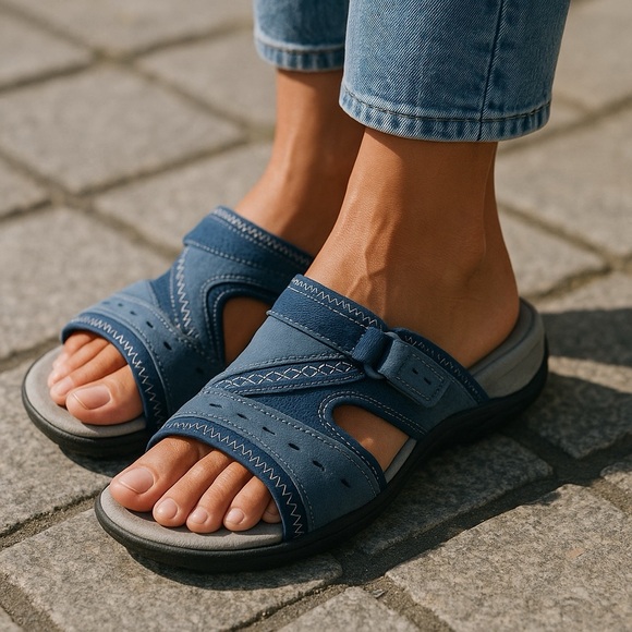 Earth Spirit | Shoes | Earth Spirit Sandals Womens 95 Blue Leather Slip ...